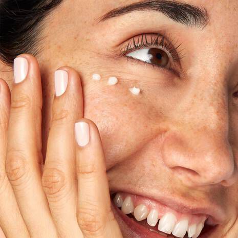 Super Multi-Corrective Eye Zone Treatment | Eye Bags | Kiehl’s MY